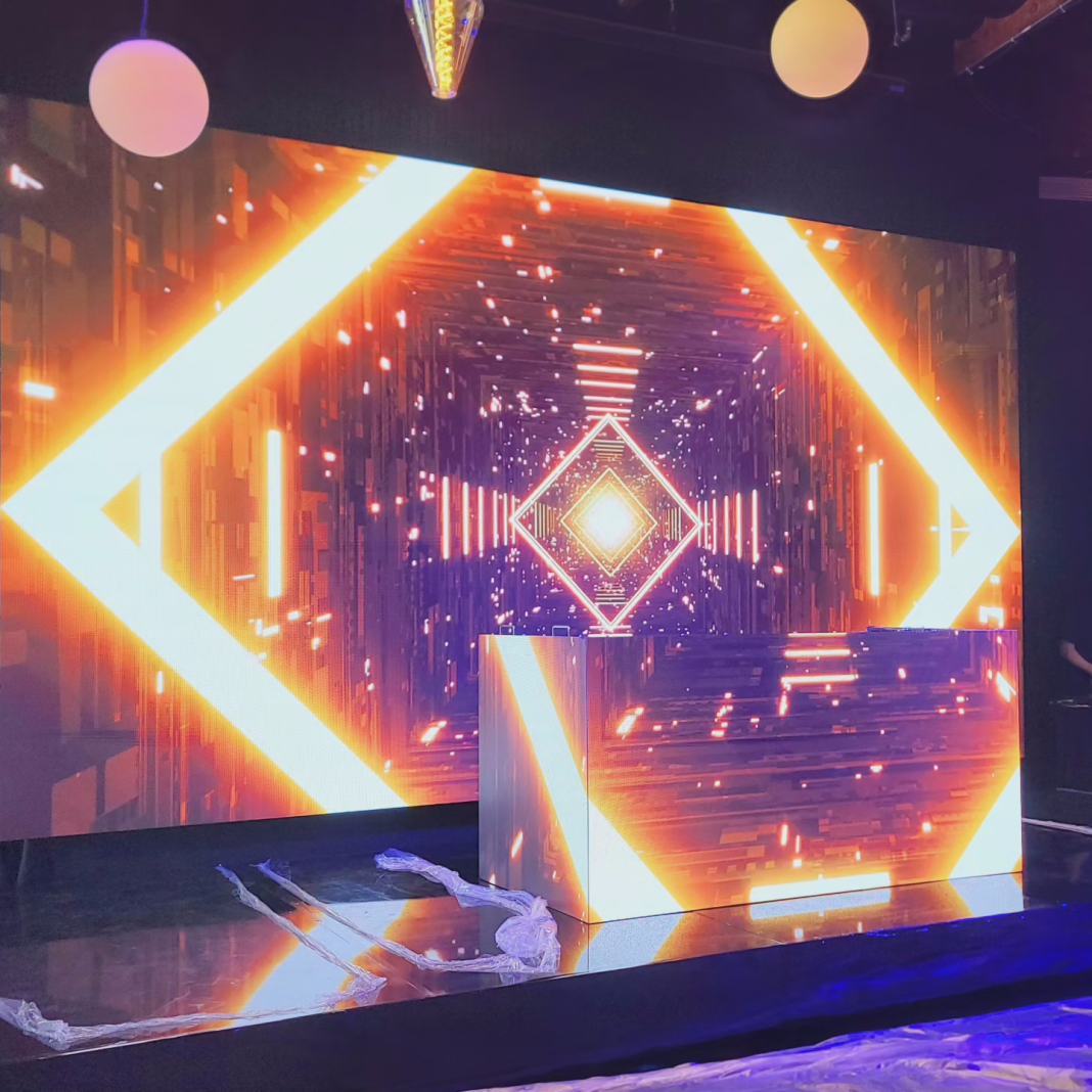 Digital Display Walls: Transforming Visual Experiences - What You Want ...